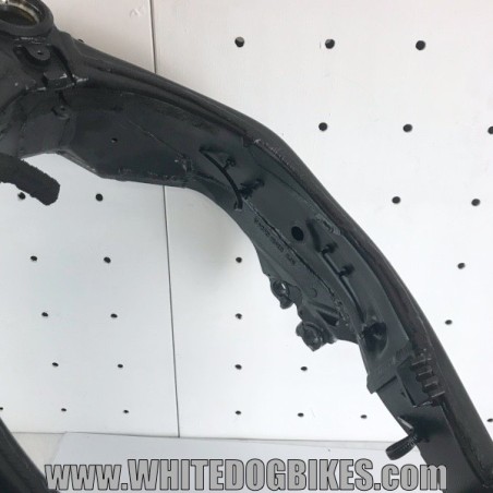 2002 Yamaha R1 Frame with V5 - YZF-R1 Chassis - 5PW